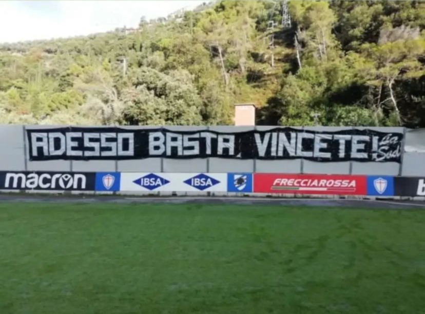 FOTO - Striscione de La Sud a Bogliasco - clubdoria46.it