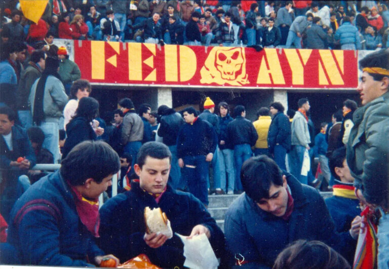 Roma-Napoli non è finita: ultras Stella Rossa rubano striscione Fedayn