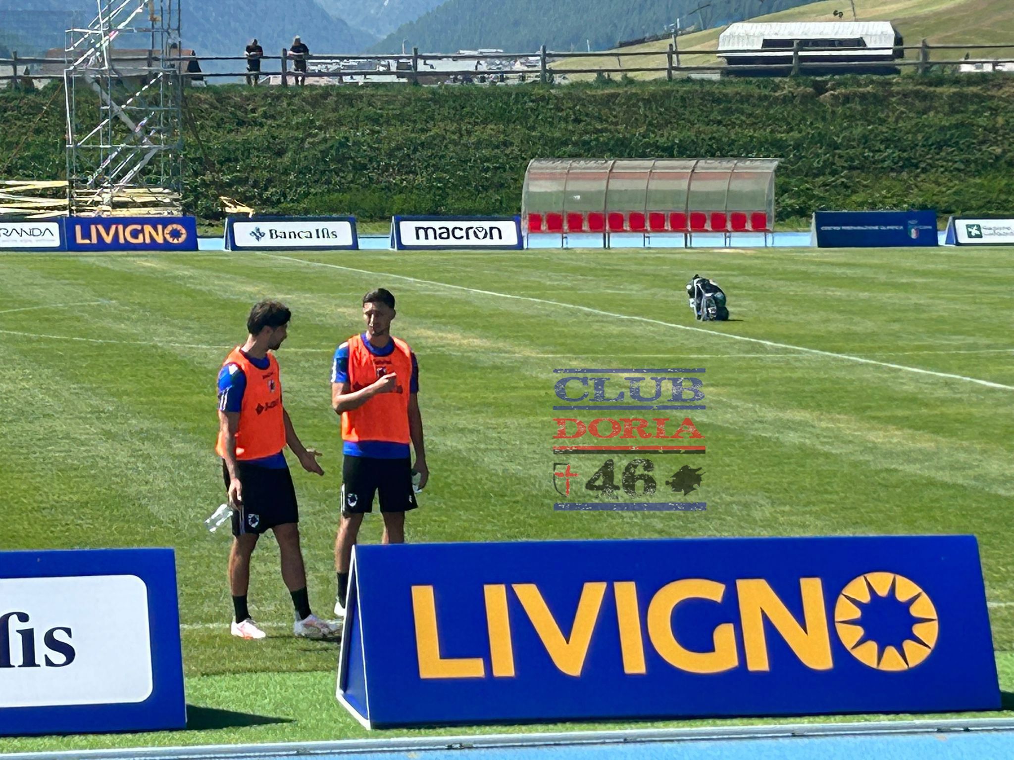 FOTO - Sampdoria, primo allenamento per Antonio Barreca