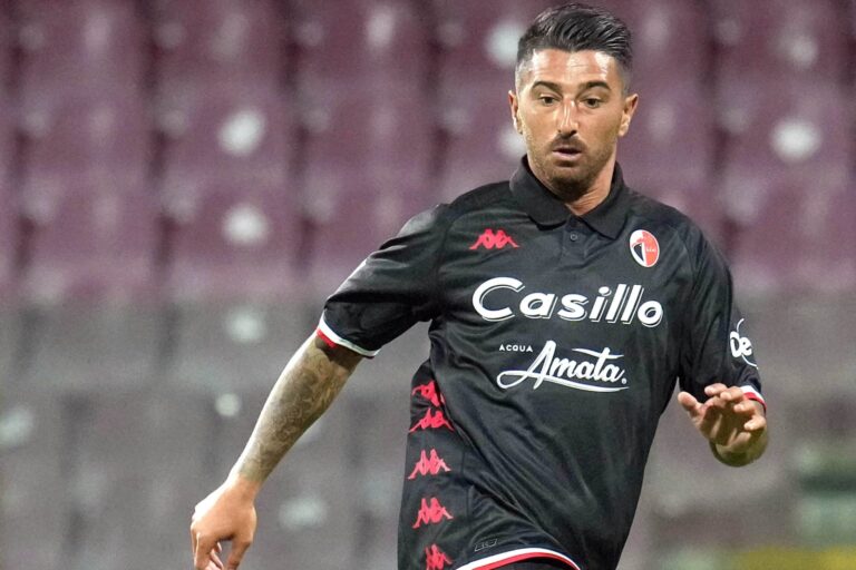 Bari, espulsione Bellomo: scommesse sospette, indagine Procura